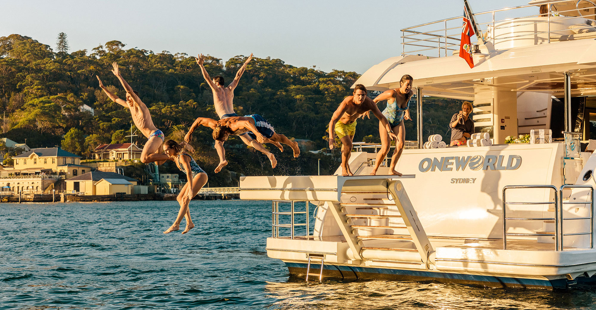 One World – Sydney Boat Agency